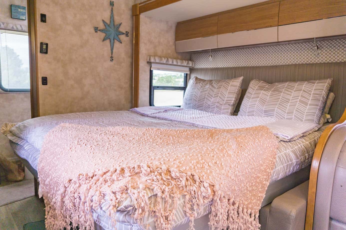 The 8 Best RVs for Full Time Living (Expert Picks!)