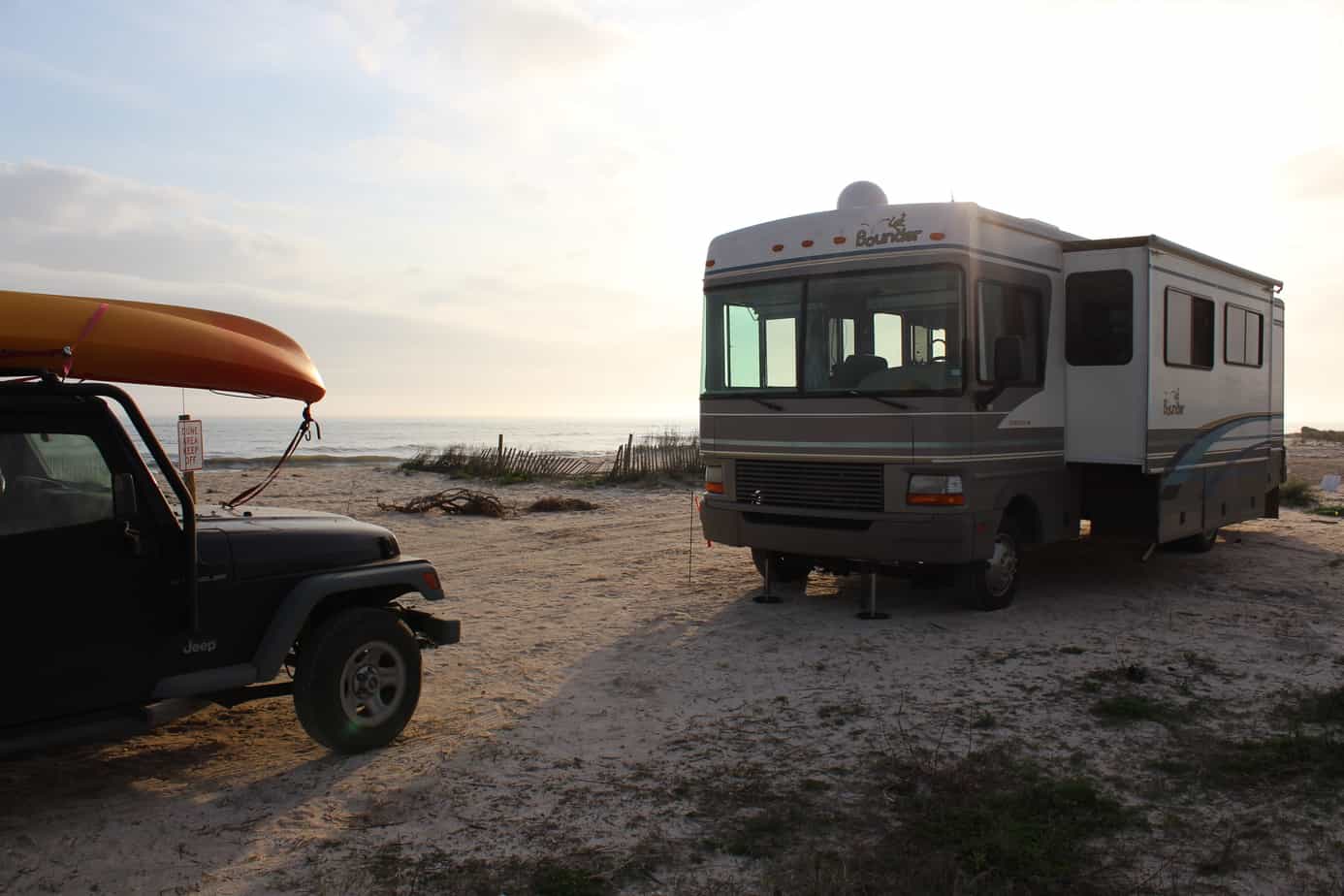 The 8 Best RVs for Full Time Living (Expert Picks!)