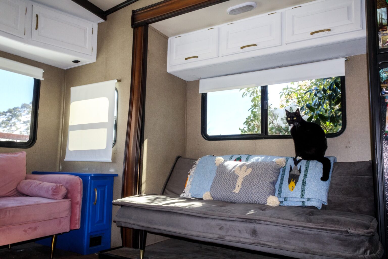 25 Best RV Futons & Sofa Bed Replacements (That Aren't Ugly)