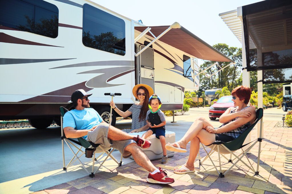 RV Campground Etiquette: 4 Ways to Be a Great Neighbor