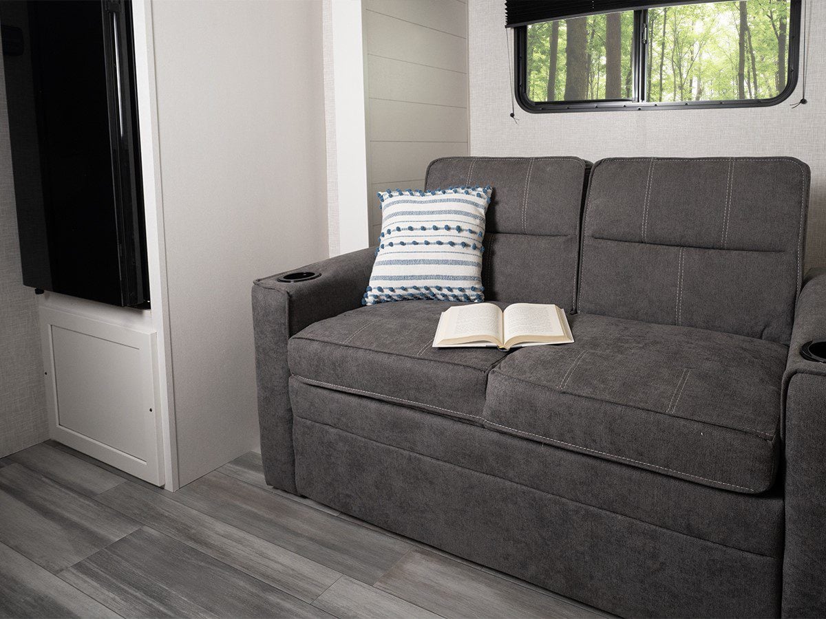 20 Best Small Travel Trailers Under 3500 & 5000 lbs