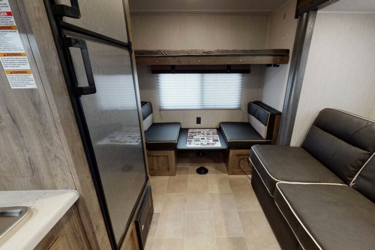 20 Best Small Travel Trailers Under 3500 & 5000 lbs