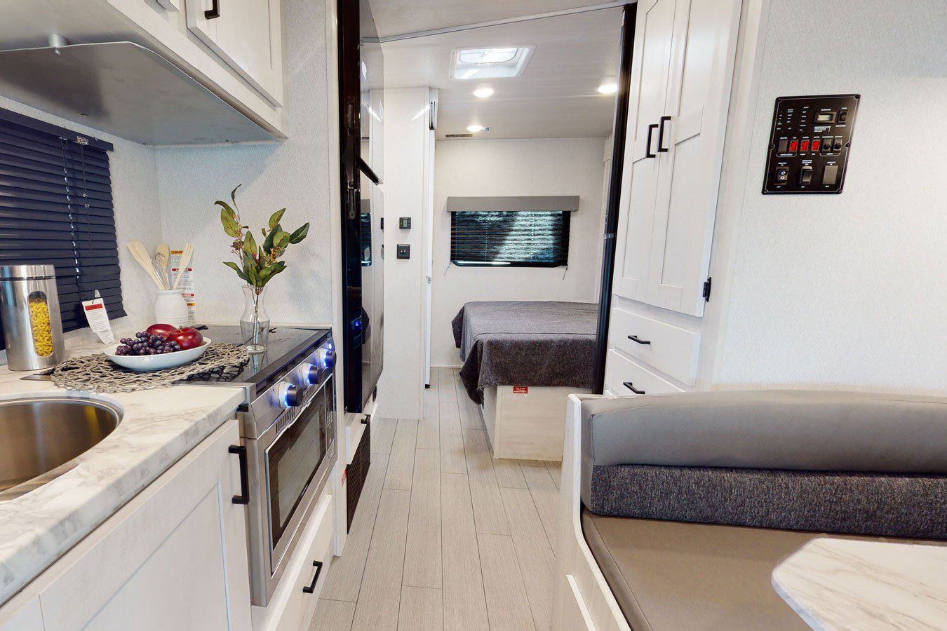 12 Best Small Class C RVs Under 25 Feet