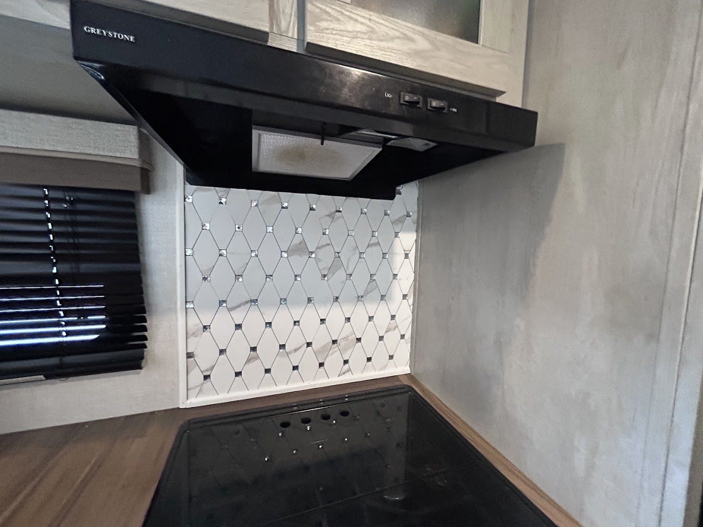 How to Make Your RV Cozy: 10 Travel Trailer Decorating Ideas